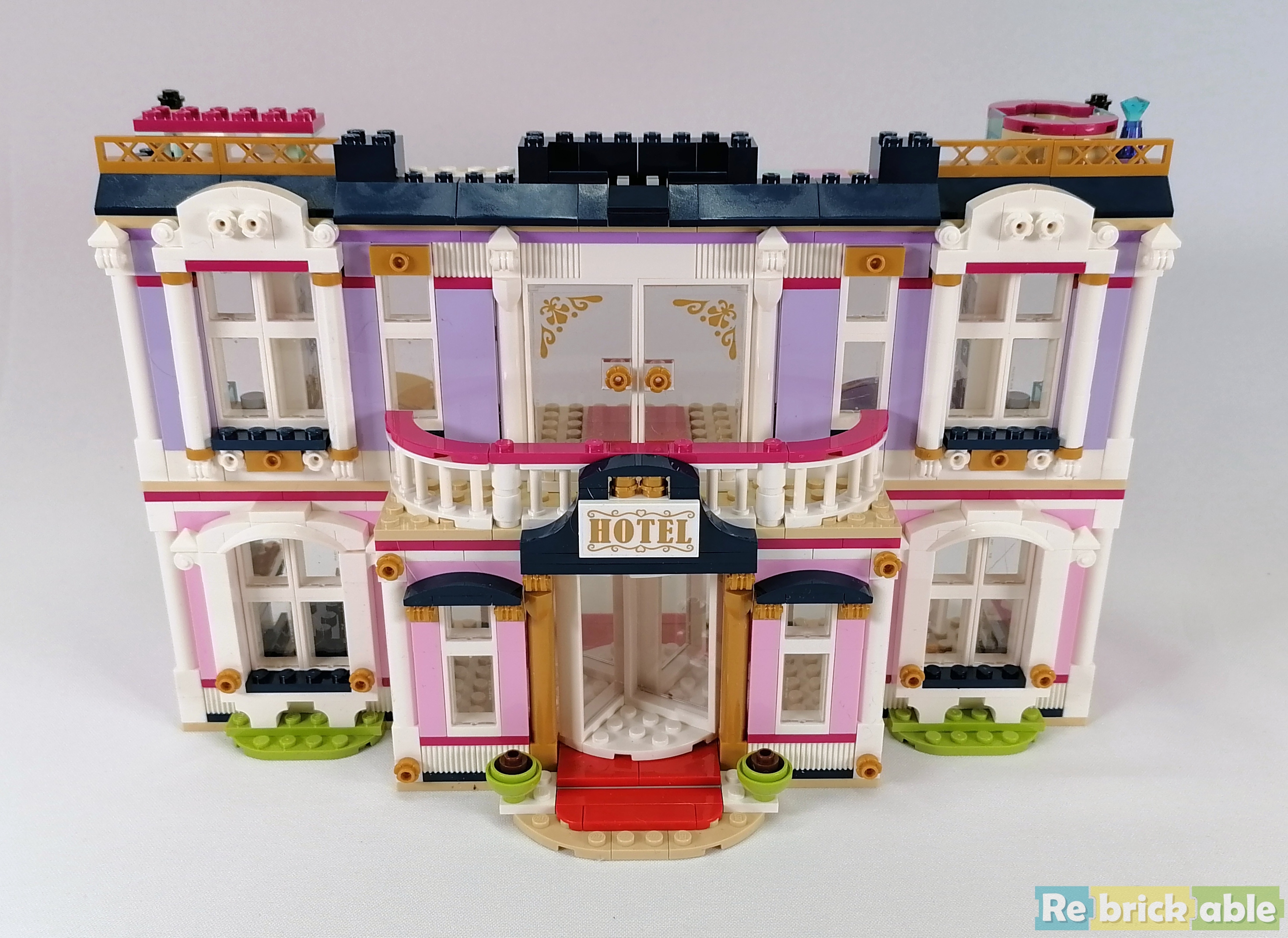 Review: 41684-1 - Heartlake City Grand Hotel | Rebrickable - Build with ...