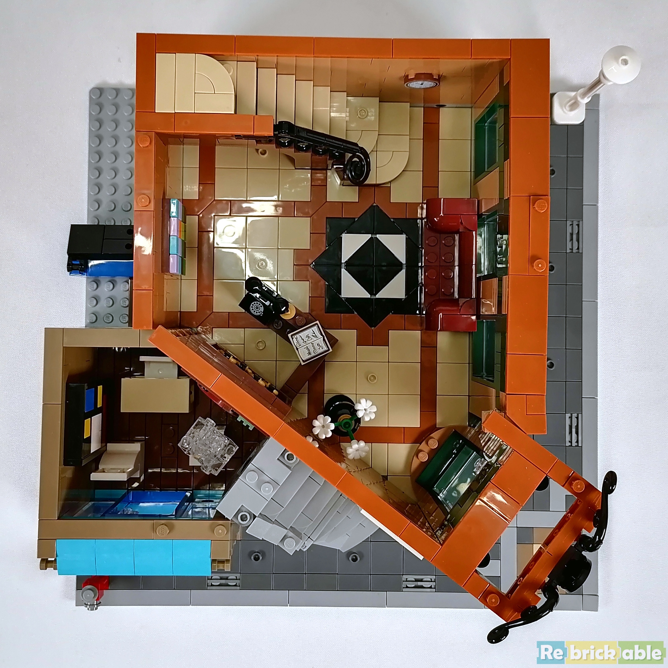 Review: 10297-1 - Boutique Hotel | Rebrickable - Build with LEGO