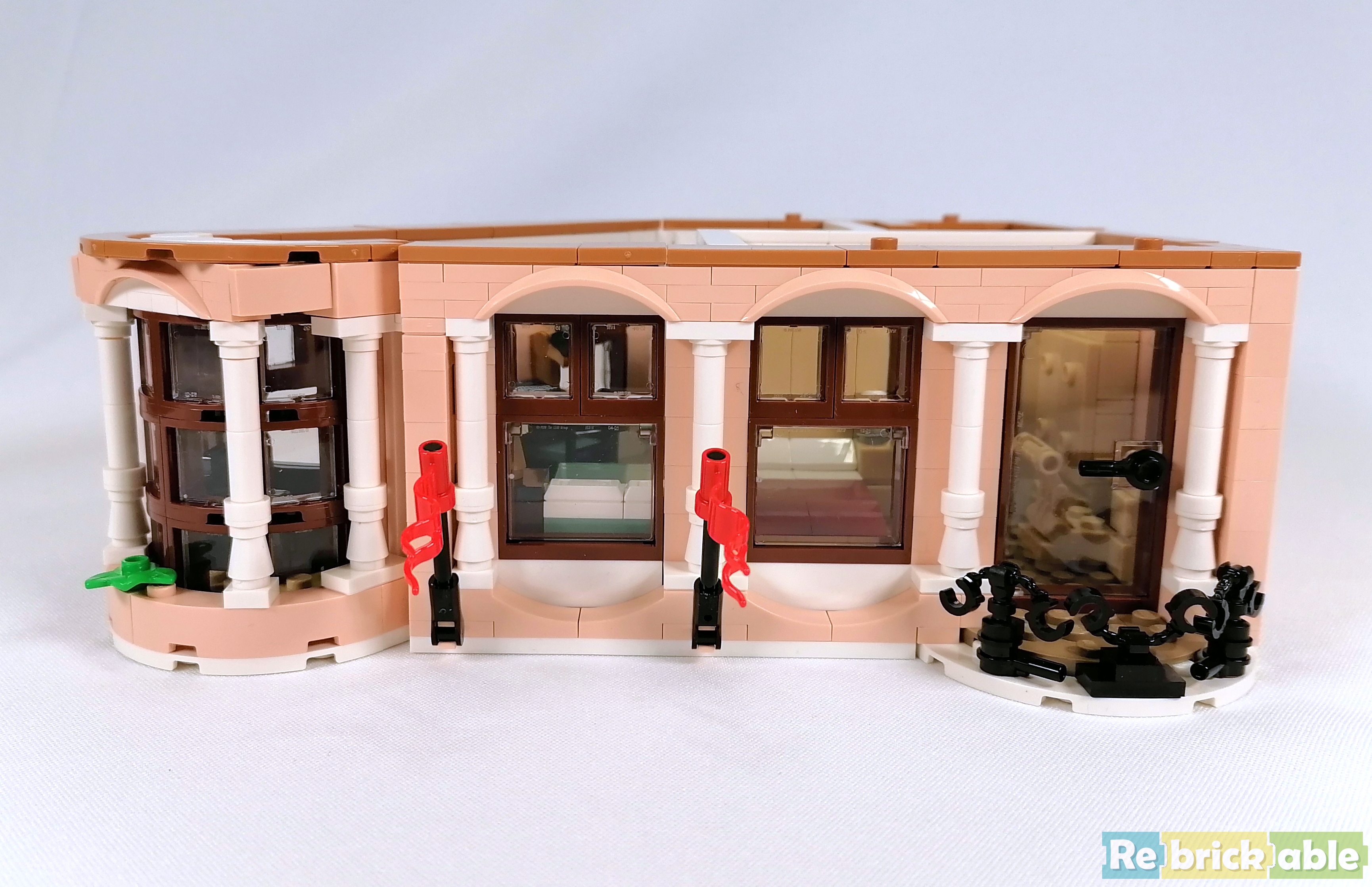 Review: 10297-1 - Boutique Hotel | Rebrickable - Build with LEGO