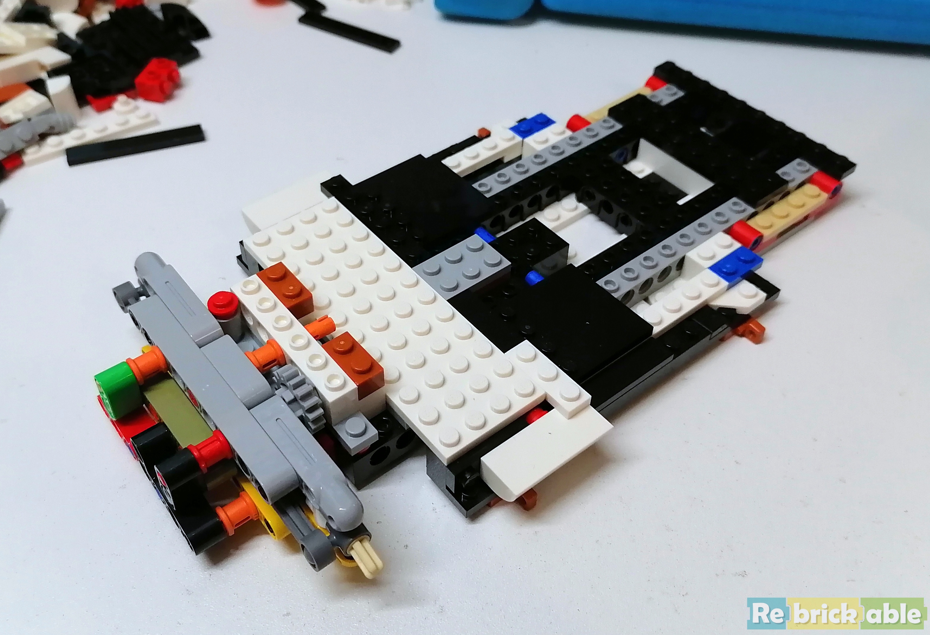 Review: MOC-95636 - 10295 Chevrolet Corvette C3 | Rebrickable - Build ...
