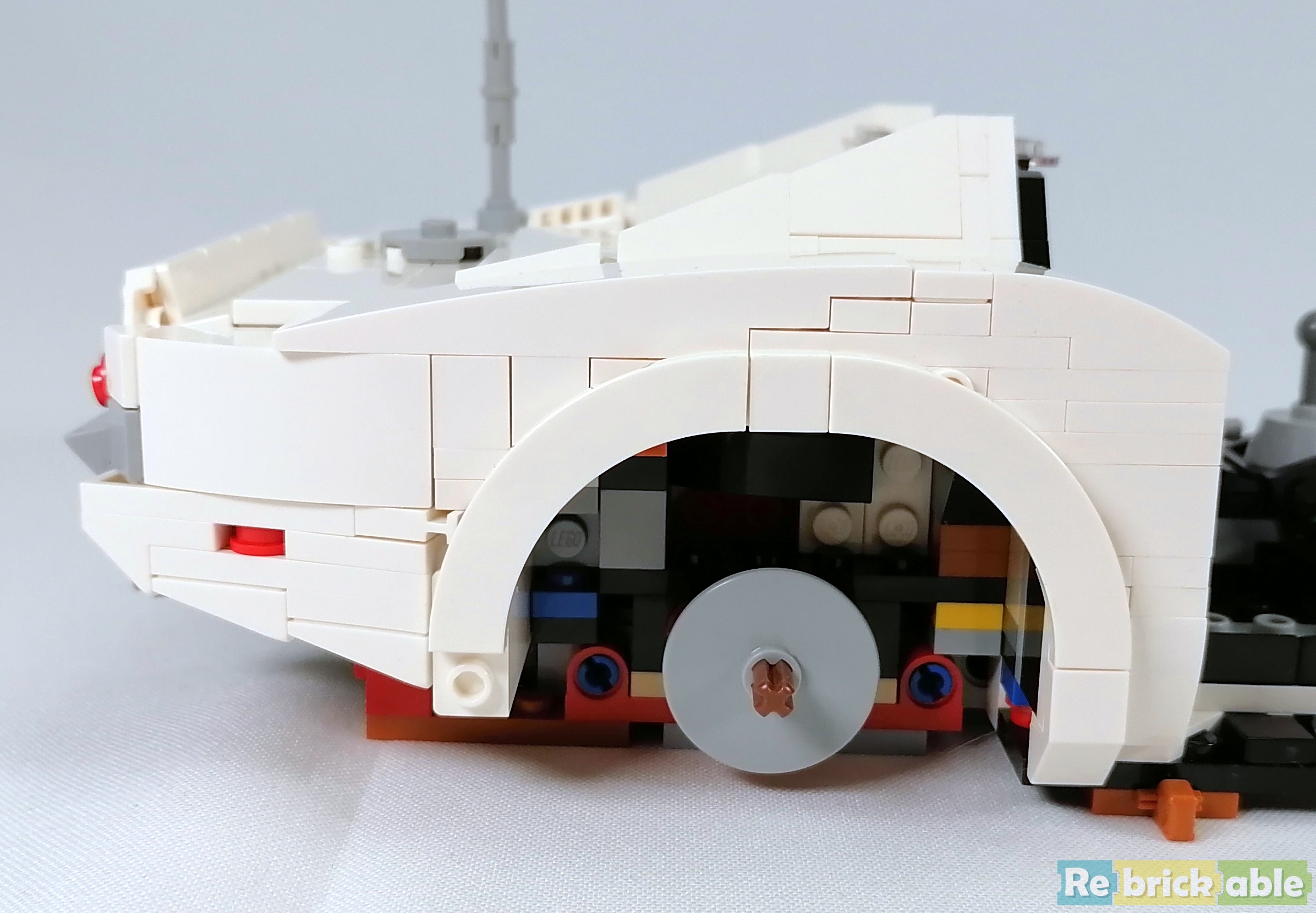 Review: MOC-95636 - 10295 Chevrolet Corvette C3 | Rebrickable - Build ...