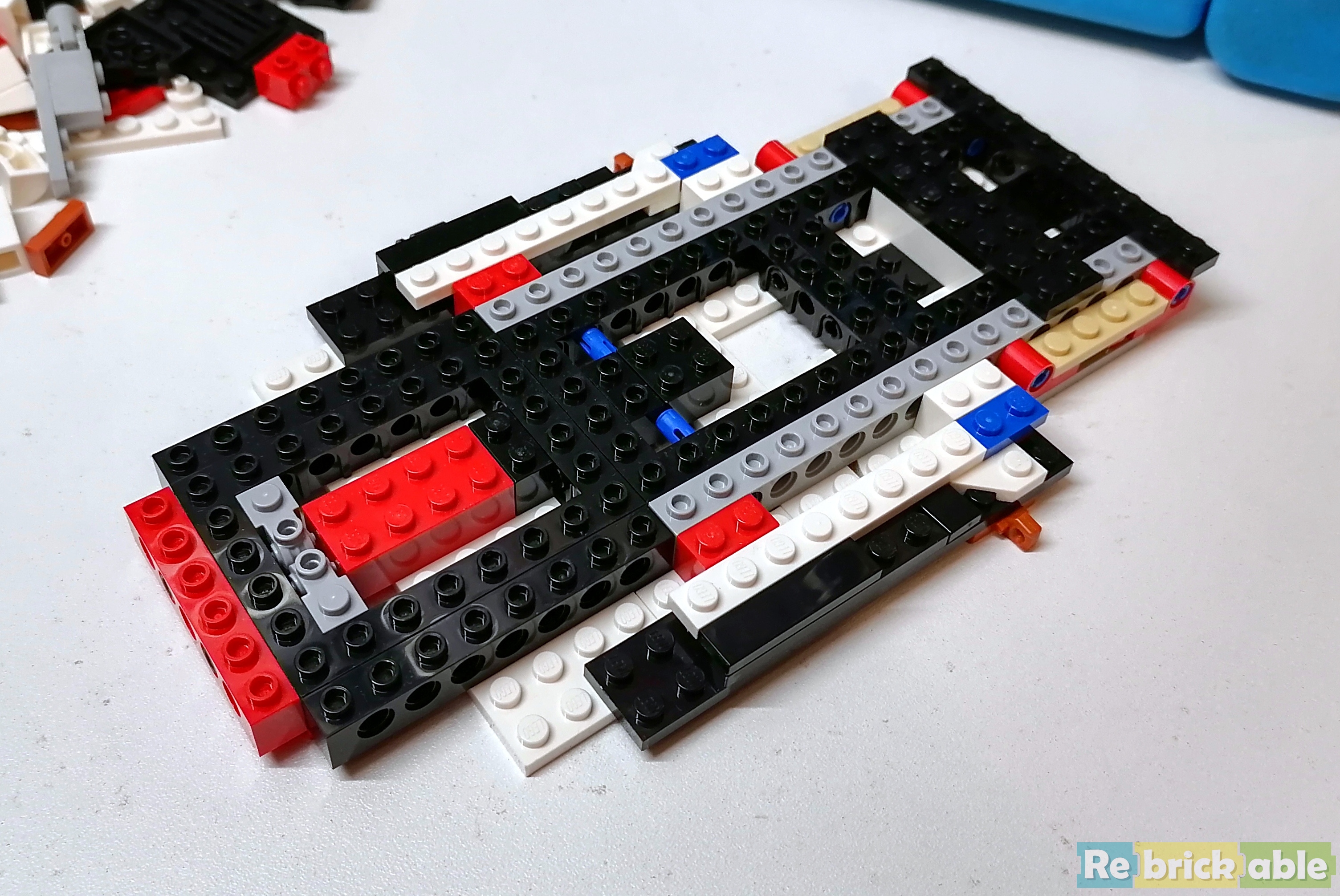 Review: MOC-95636 - 10295 Chevrolet Corvette C3 | Rebrickable - Build ...
