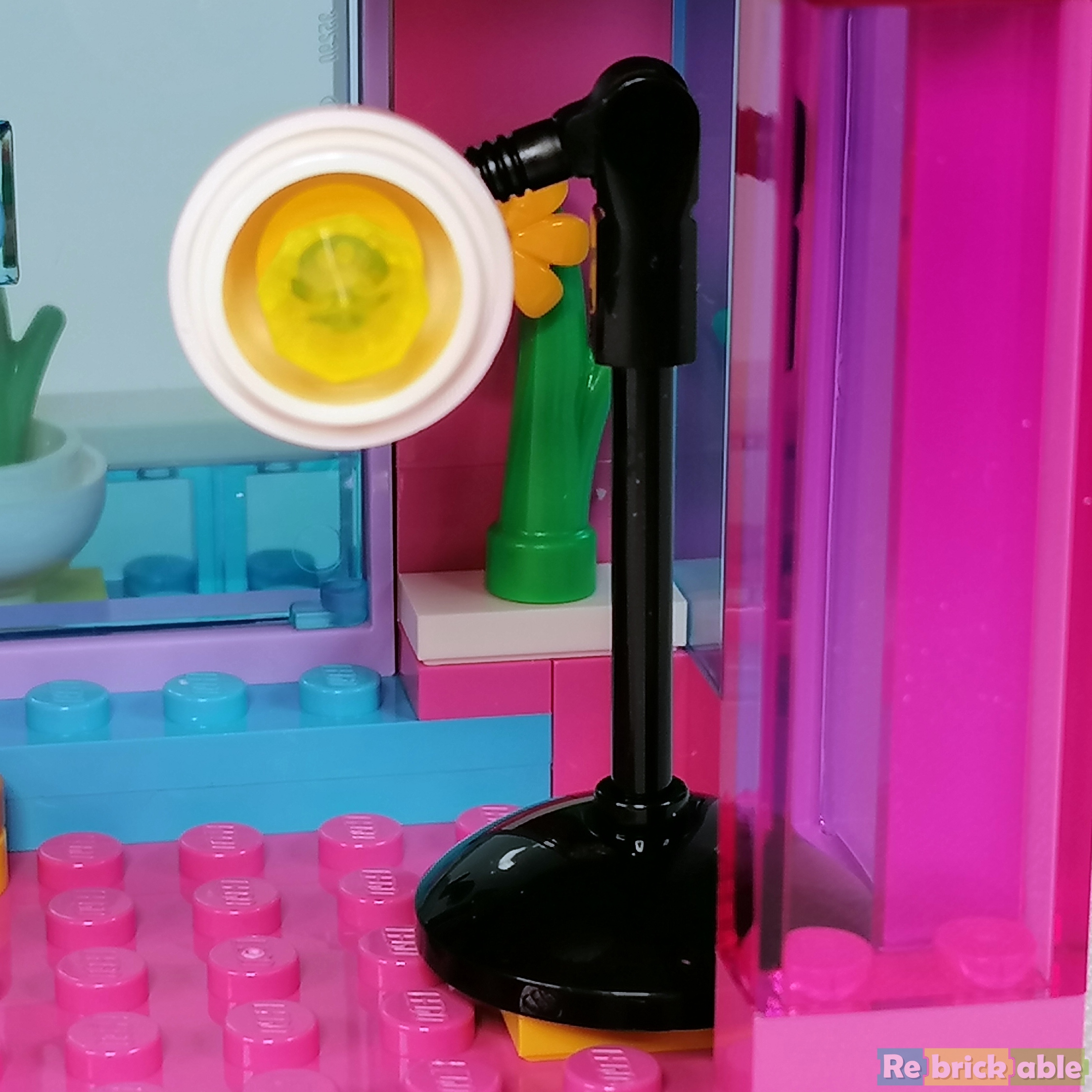 Review: 41704-1 - Main Street Building | Rebrickable - Build with LEGO