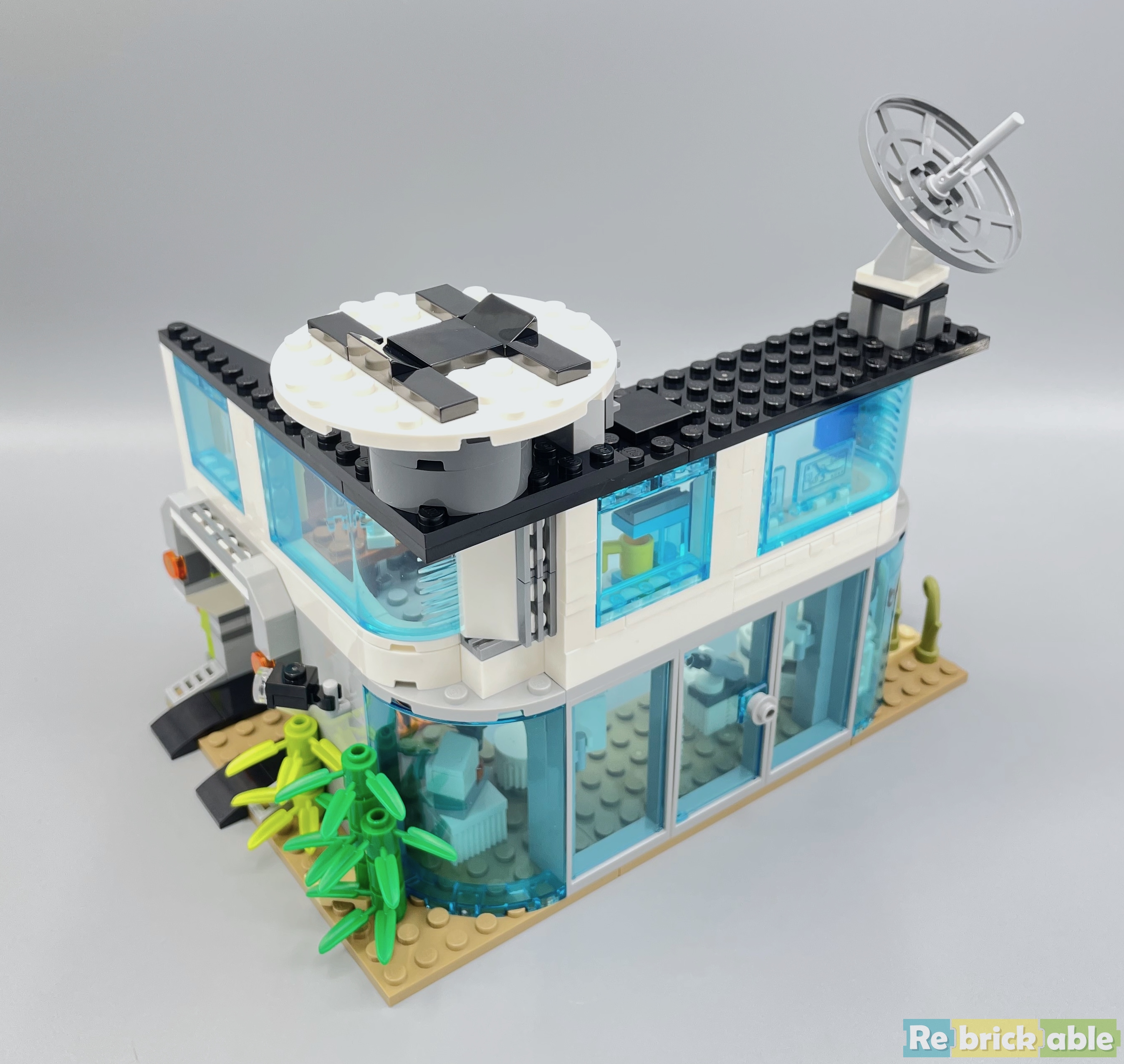 Review: 76949-1 - Giganotosaurus & Therizinosaurus Attack | Rebrickable ...