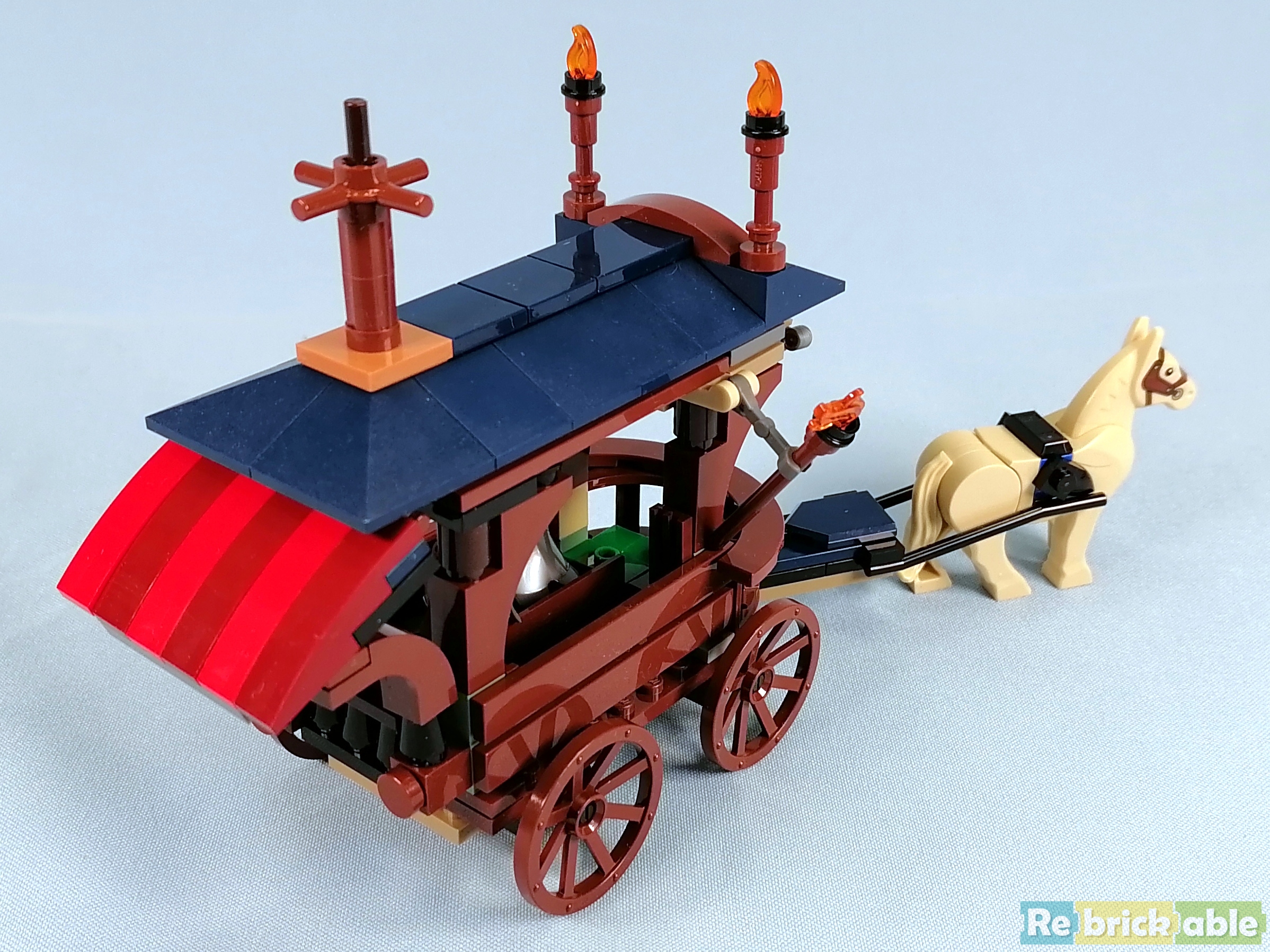 MOC Review: MOC-118869 - Medieval Castle Keep | Rebrickable - Build ...
