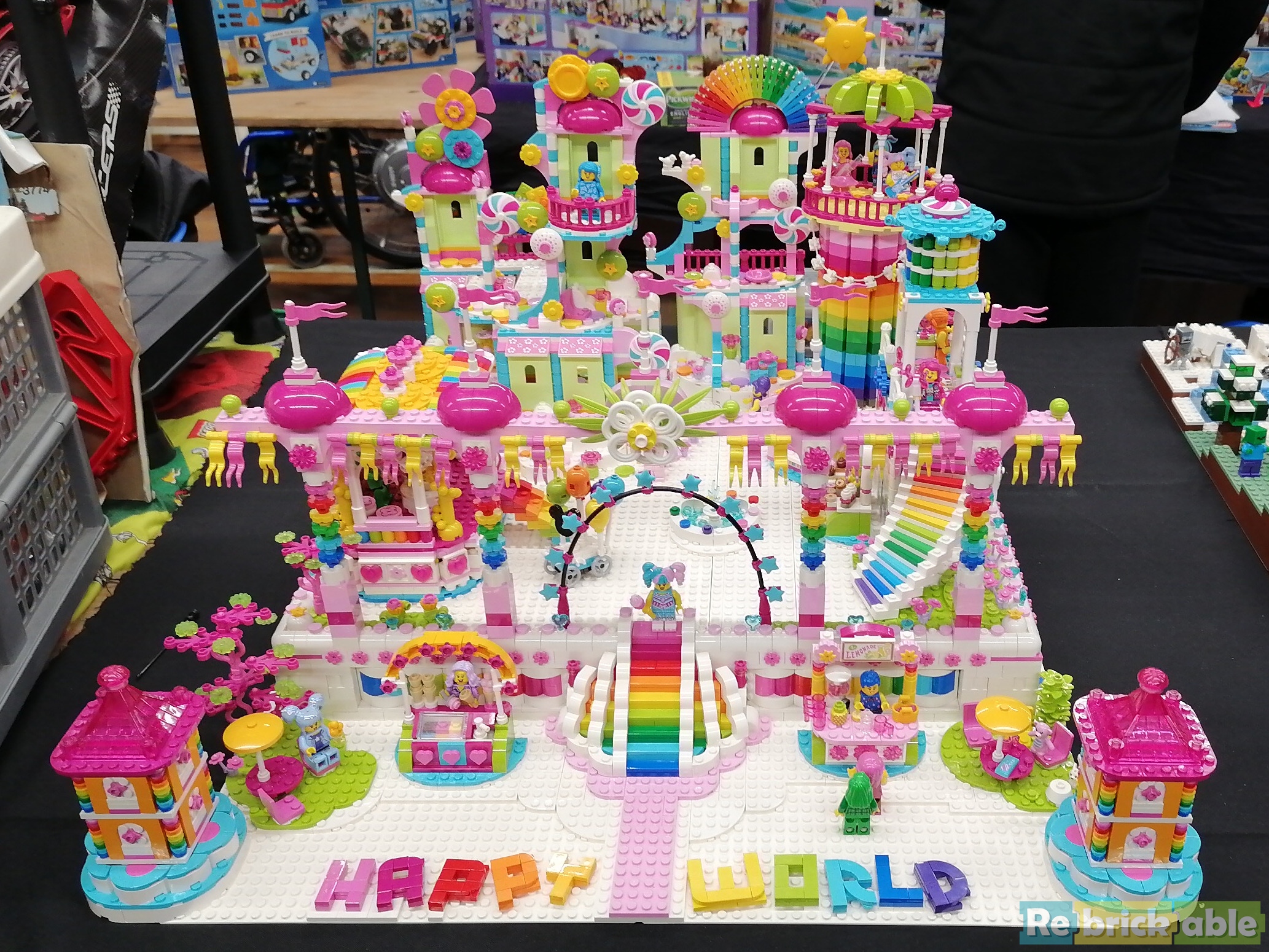 Is This LEGO? - Clikits | Rebrickable - Build with LEGO