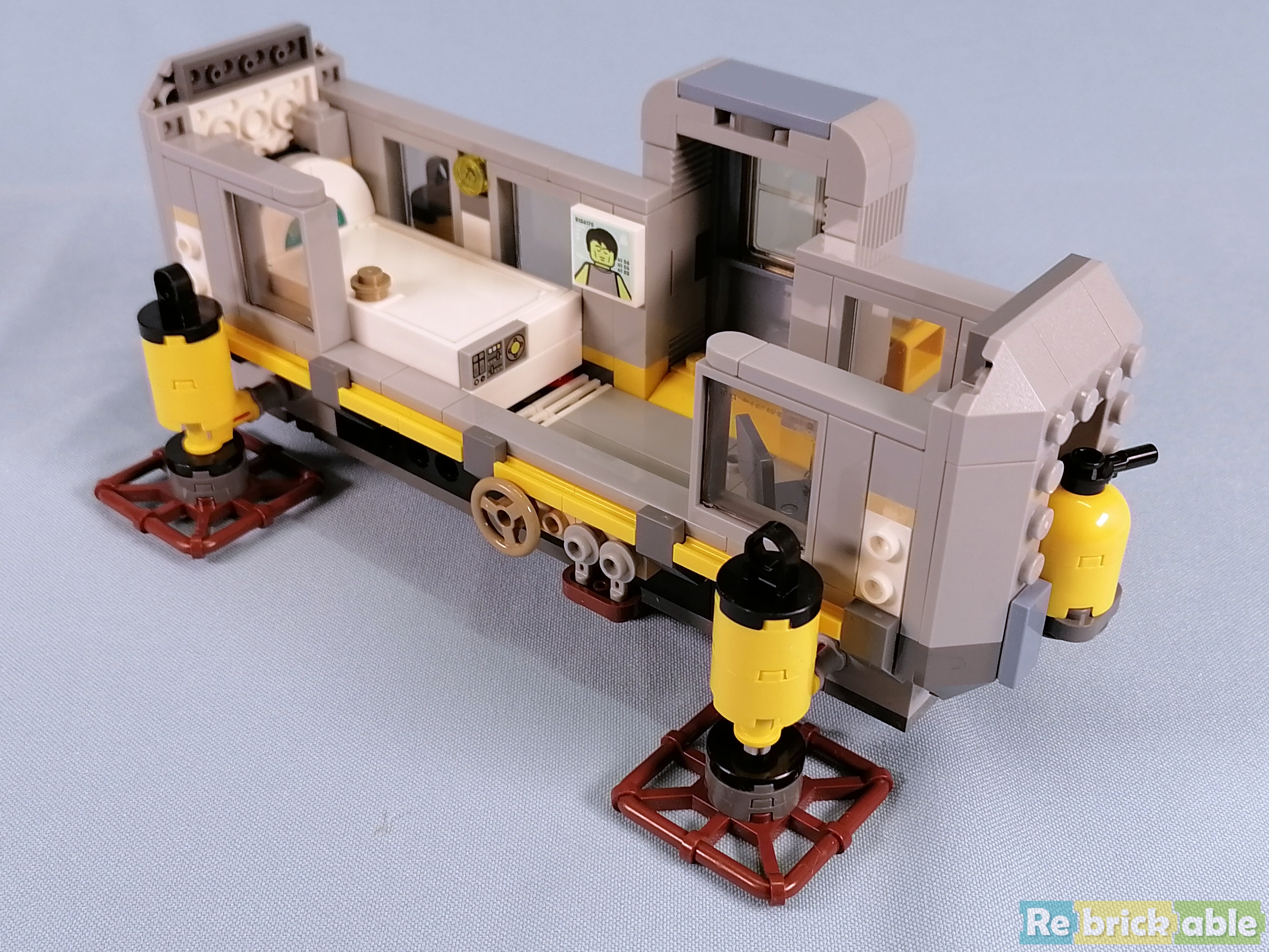 Review: 75573-1 - Floating Mountains: Site 26 & RDA Samson ...