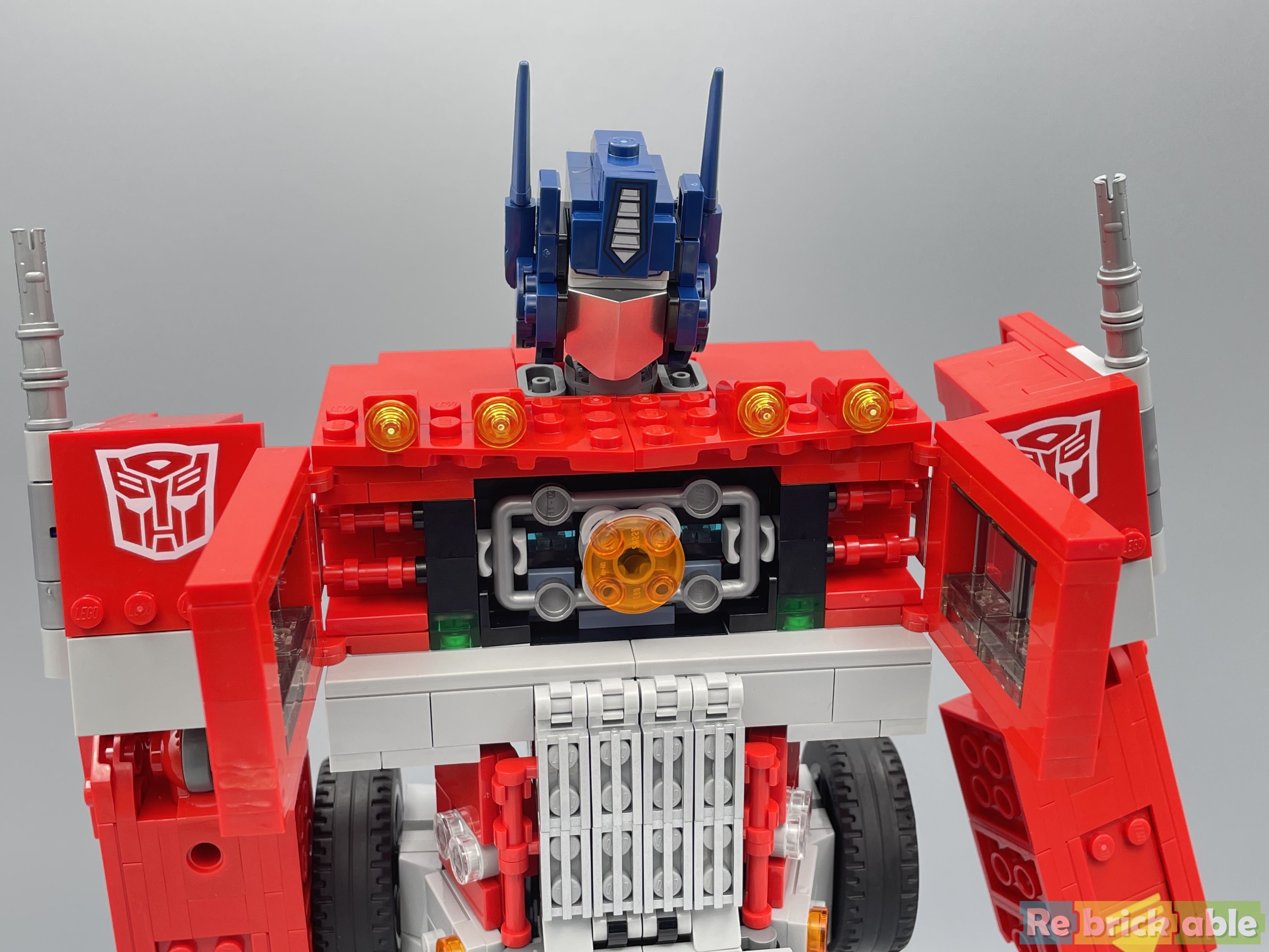 Review: 10302-1 - Optimus Prime | Rebrickable - Build with LEGO