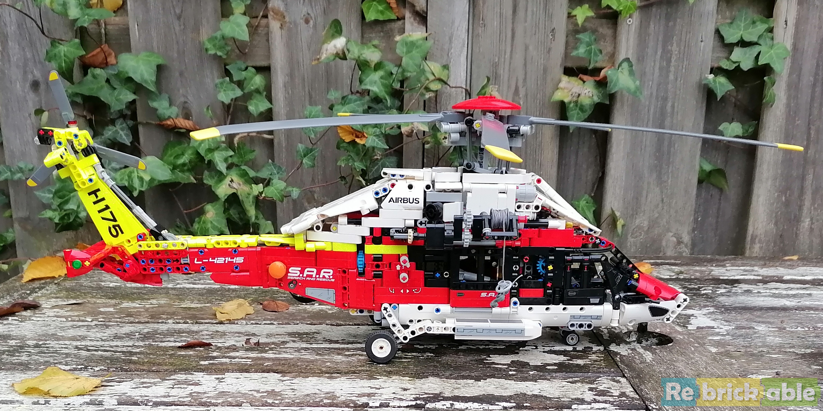 Review: 42145-1 - Airbus H175 Rescue Helicopter | Rebrickable - Build ...