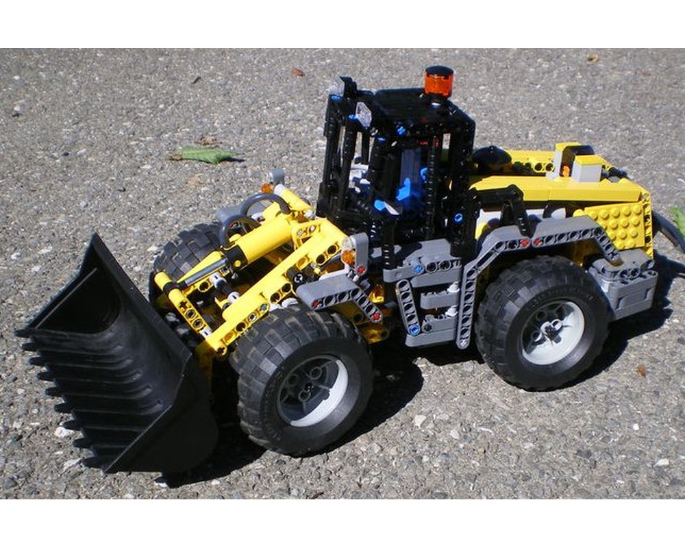 Lego Moc Remote Wheel Loader By Nico71 Rebrickable Build With Lego