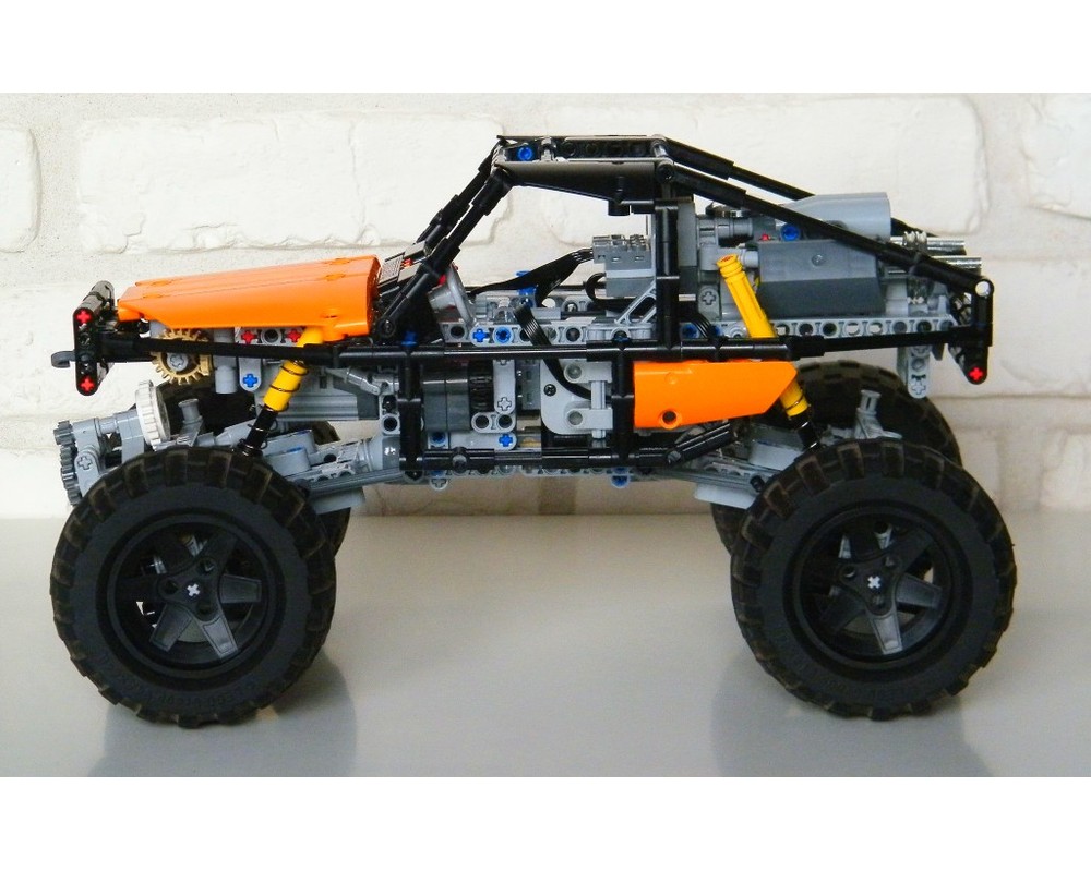 LEGO MOC Trial Crawler by Nico71 | Rebrickable - Build with LEGO