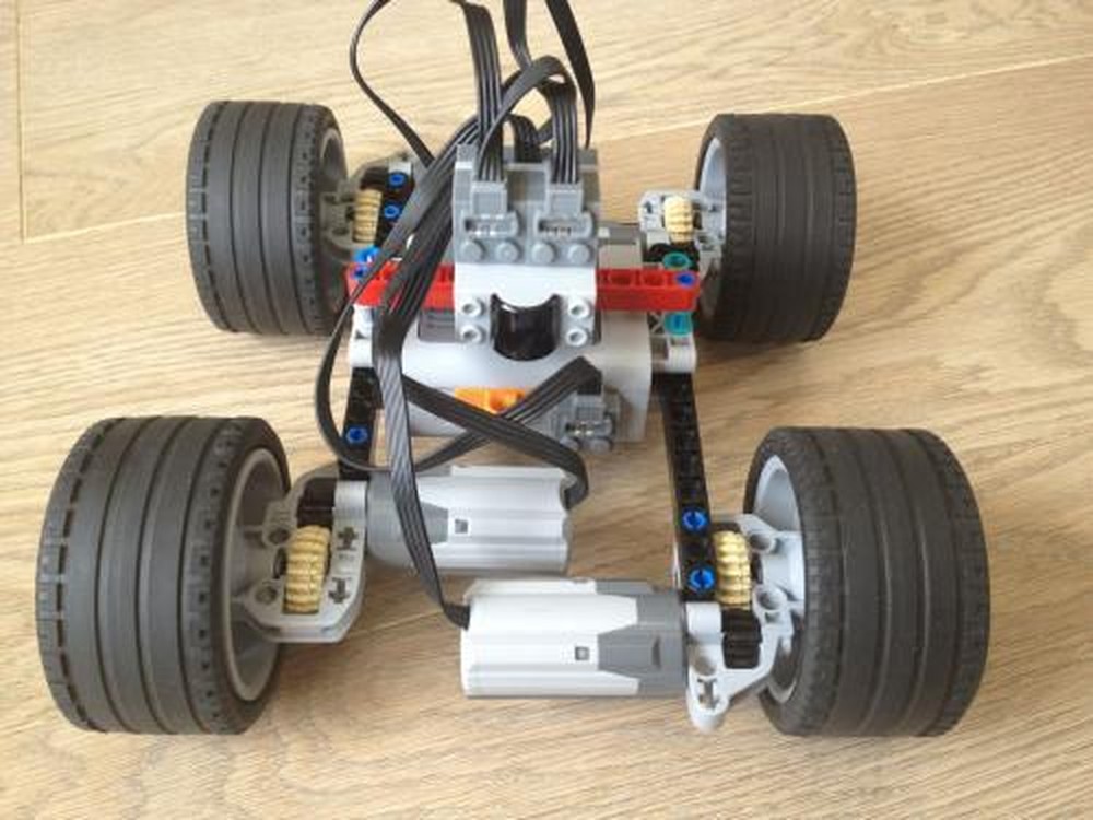 LEGO MOC Super Light All Wheel Drive Car by bartneck | Rebrickable ...