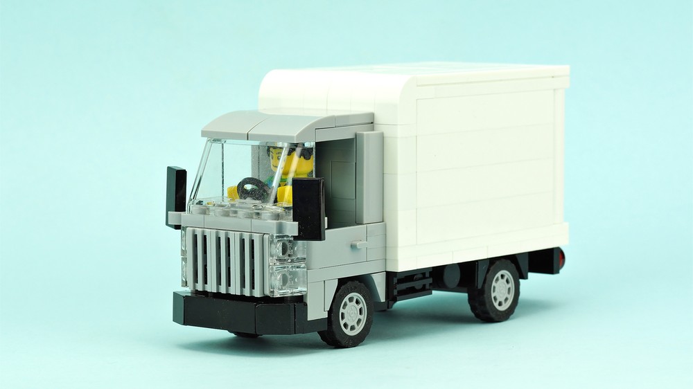 LEGO MOC Delivery truck by De_Marco | Rebrickable - Build with LEGO