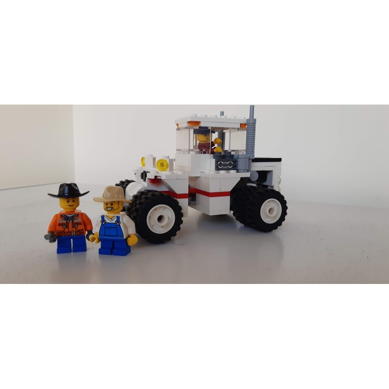 LEGO MOC Big Bud Tractor by caro84g | Rebrickable - Build with LEGO