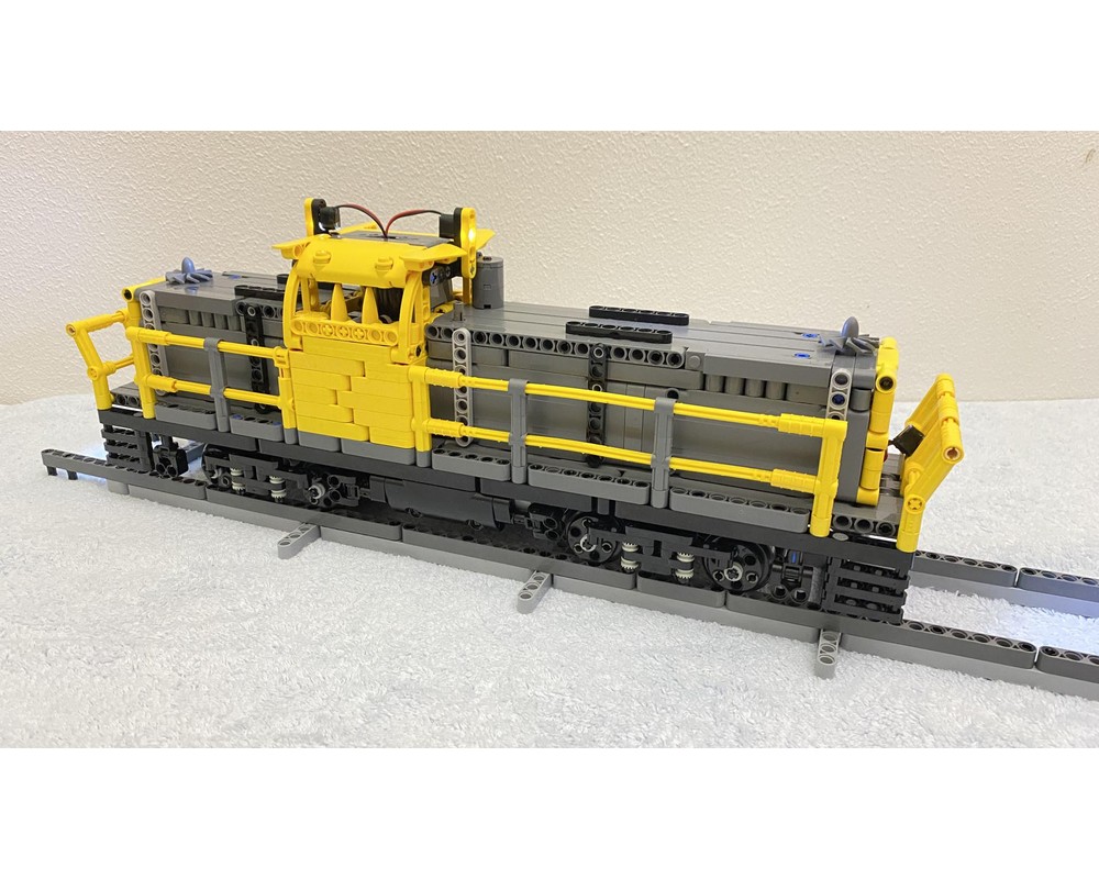 LEGO MOC Technic Cargo Loc Power Functions GreYellow by Technic TRAIN ...
