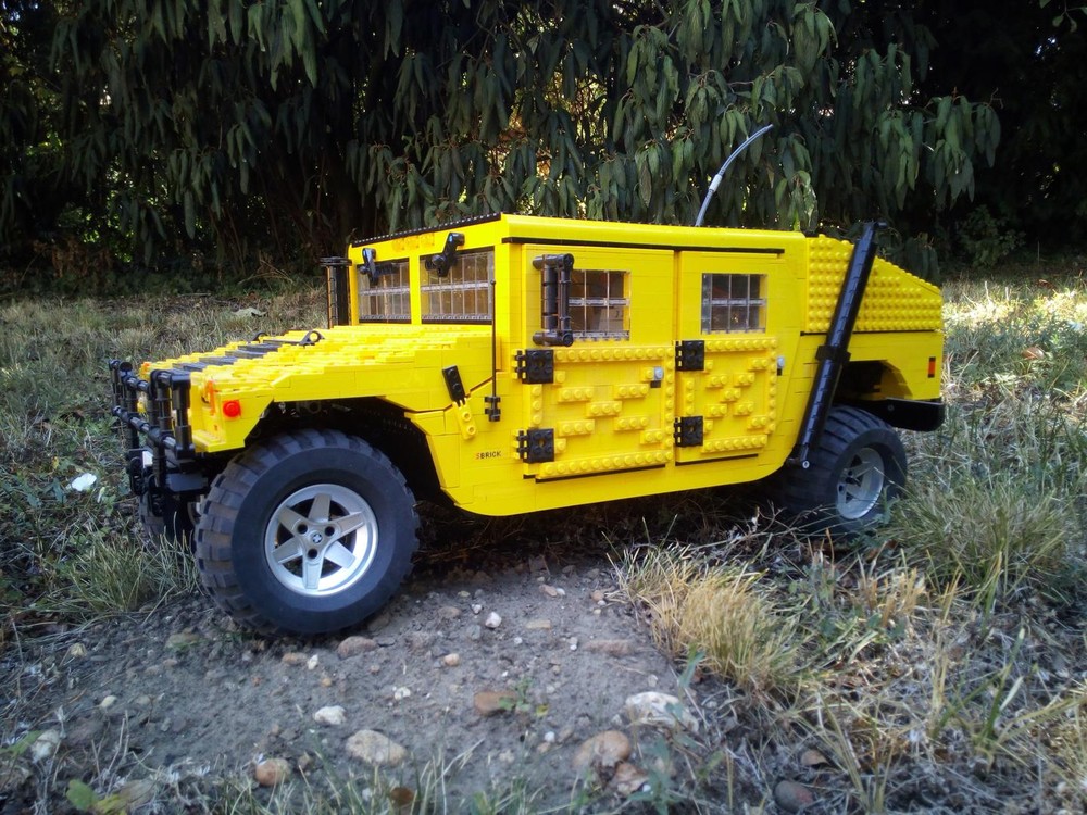 LEGO MOC High Mobility Multipurpose Wheeled Vehicle (Humvee) by jTanker ...