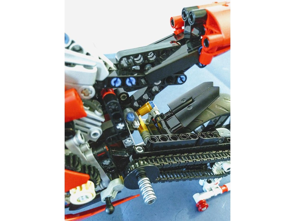 Lego Moc Mods For Ducati Panigale V4r By Phmzt Rebrickable Build