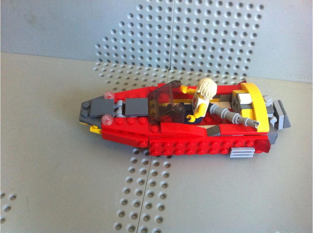 LEGO MOC 5866 Motorboat by Turbo8702 | Rebrickable - Build with LEGO