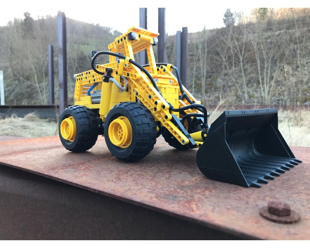LEGO MOC Pneumatic Wheel Loader Michigan 175A by Mani91 | Rebrickable ...