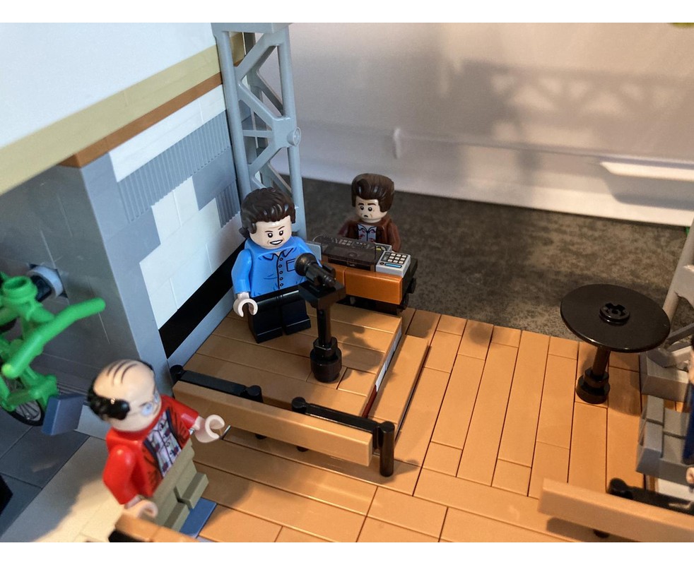 LEGO MOC Bike Shop by underthebricks | Rebrickable - Build with LEGO