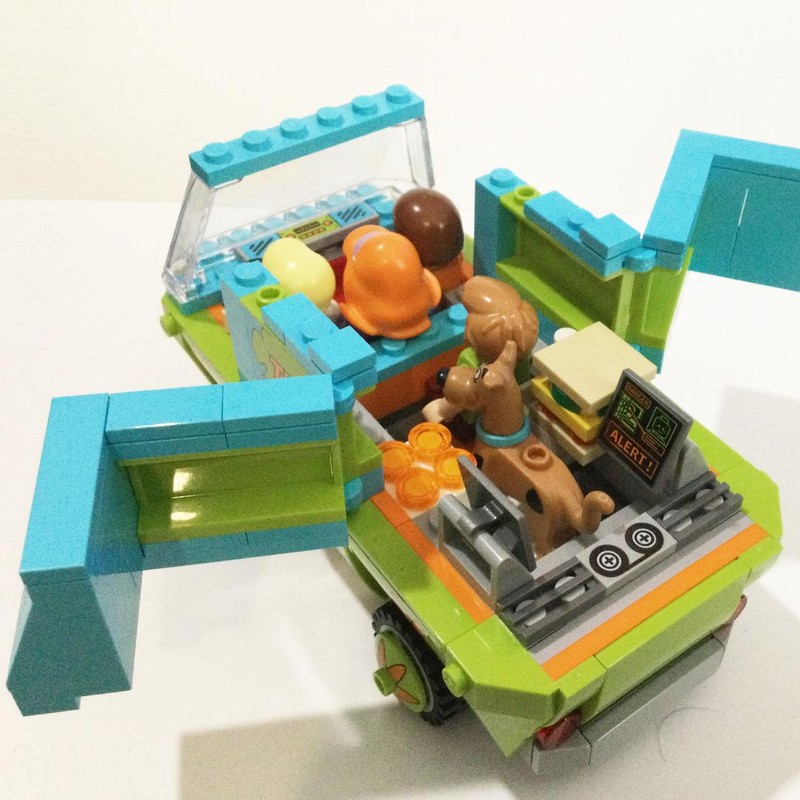 LEGO MOC-101794 Mystery Machine 2.0 by Tr1741 | Rebrickable - Build ...