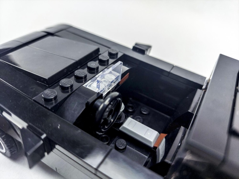 LEGO MOC 007 Aston Martin V8 Vantage from The Living Daylights by SFH_Bricks | Rebrickable ...