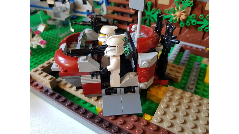 LEGO MOC Clone Command Station mod by Scaevola81 | Rebrickable - Build ...
