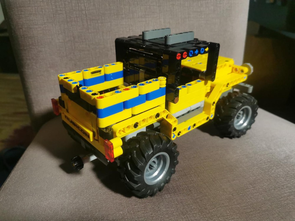 LEGO MOC Vintage Truck (42122 B Model) by legoRookie2021 | Rebrickable ...