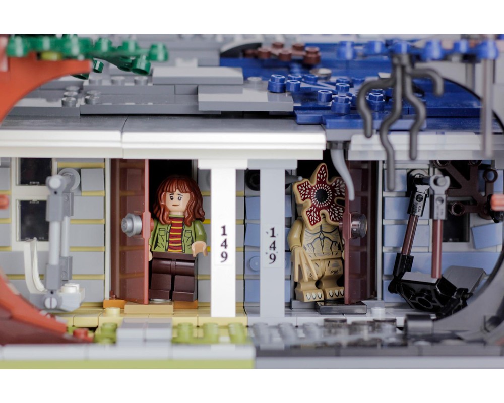 LEGO MOC Stranger Things Duplex Alt Build by Stonewall Bricks ...