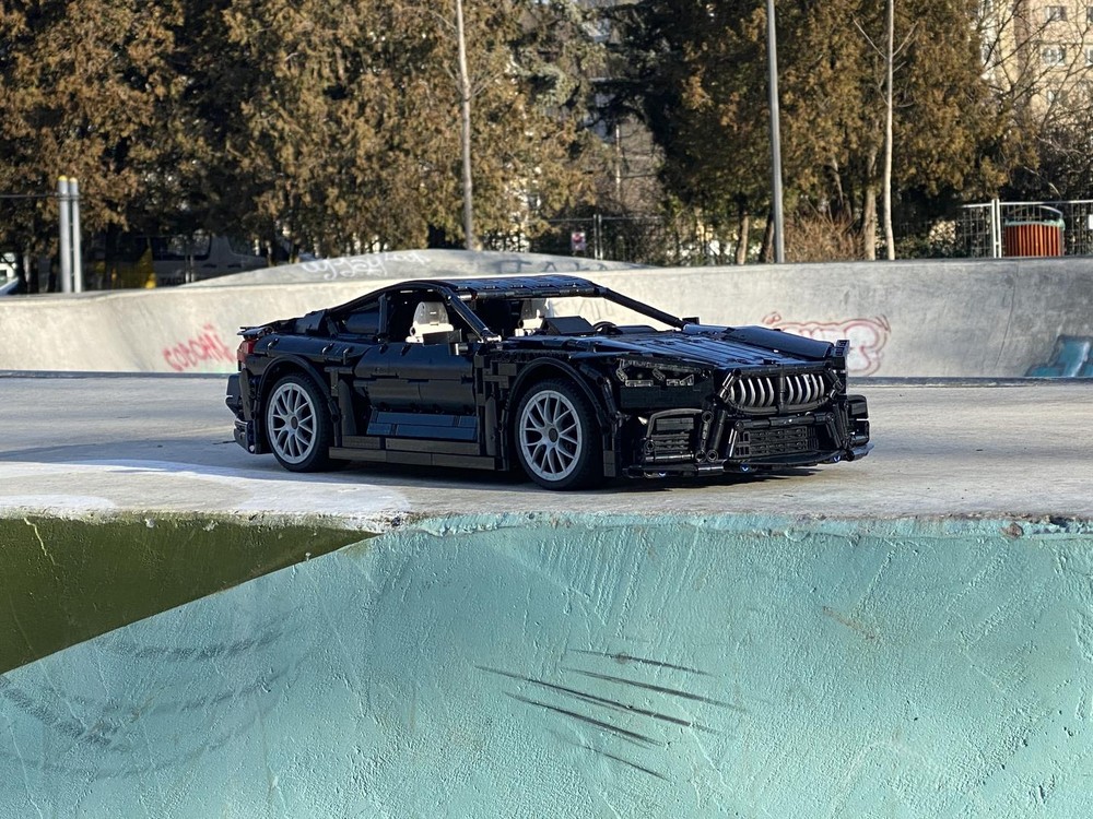 LEGO MOC BMW M8 Competition by Alex Ilea | Rebrickable - Build with LEGO