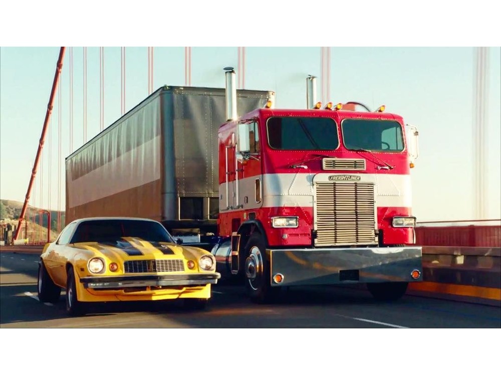 LEGO MOC Optimus Prime G1 Freightliner FLA Cabover RC by Mani91 ...