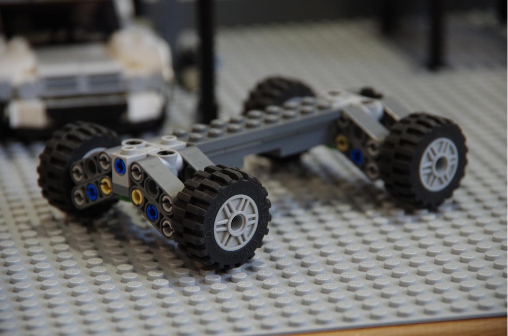 LEGO MOC Fully independent suspention chassis for speed champion scale ...