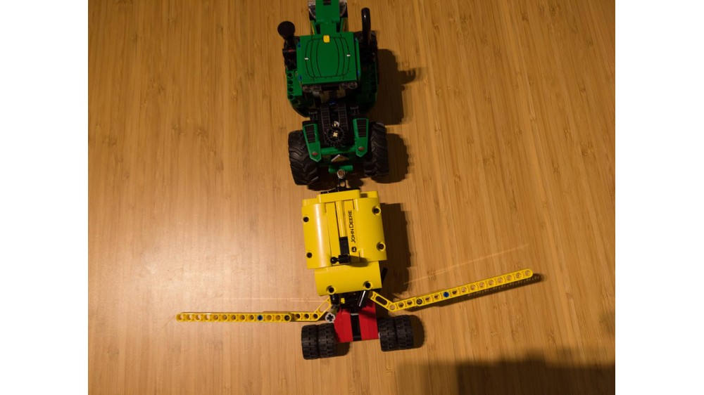 Lego Moc 42136 Sprayer By Lars4444 Rebrickable Build With Lego