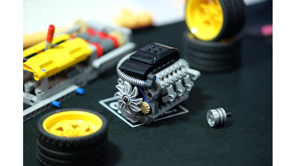 Lego Moc Nissan Fairlady 350z 18 Scale Moc By Isaac Yaw Rebrickable