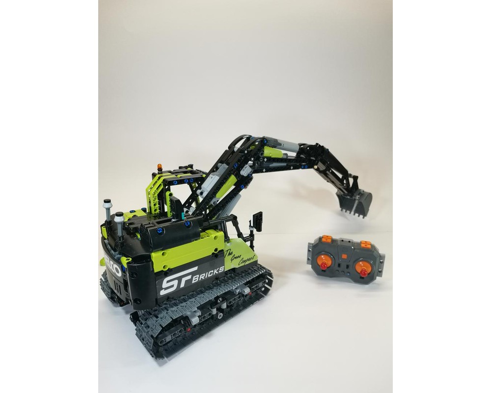 LEGO MOC Compact Excavator RC by SF_Bricks | Rebrickable - Build with LEGO