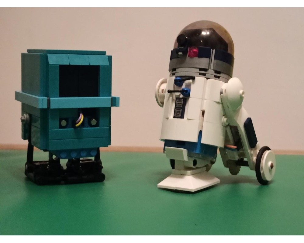 LEGO MOC R2-D2 & Gonk Droid, motorised with Bluetooth control: Gonk by ...
