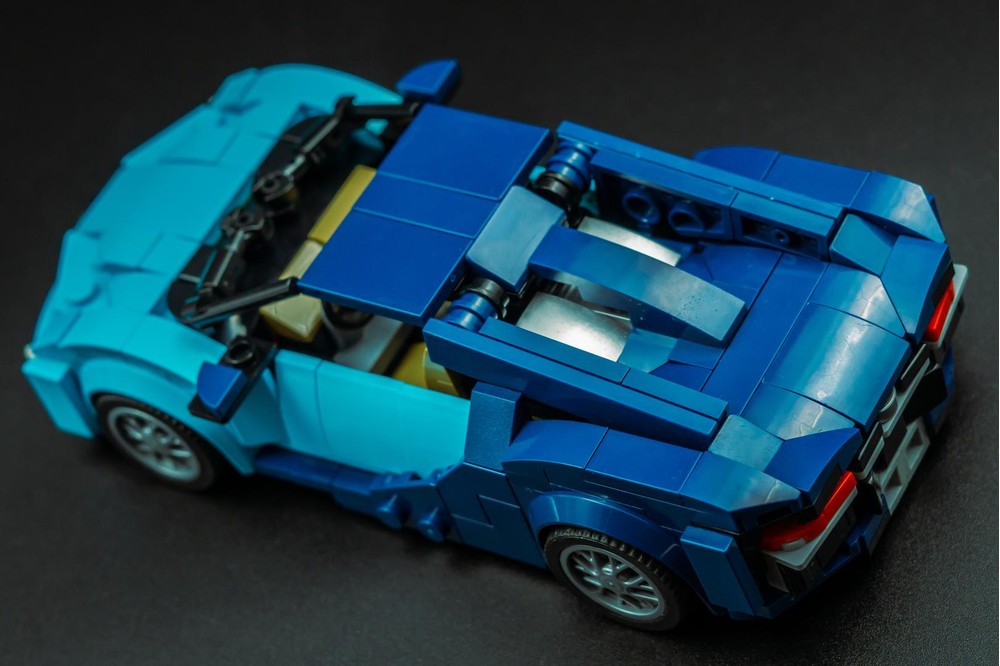 Lego Moc Bugatti Chiron Blue 2 Tone By Nv Carmocs Rebrickable Build