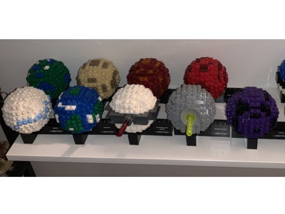 LEGO MOC Mini Planet Base Start by Jedi Plb | Rebrickable - Build with LEGO