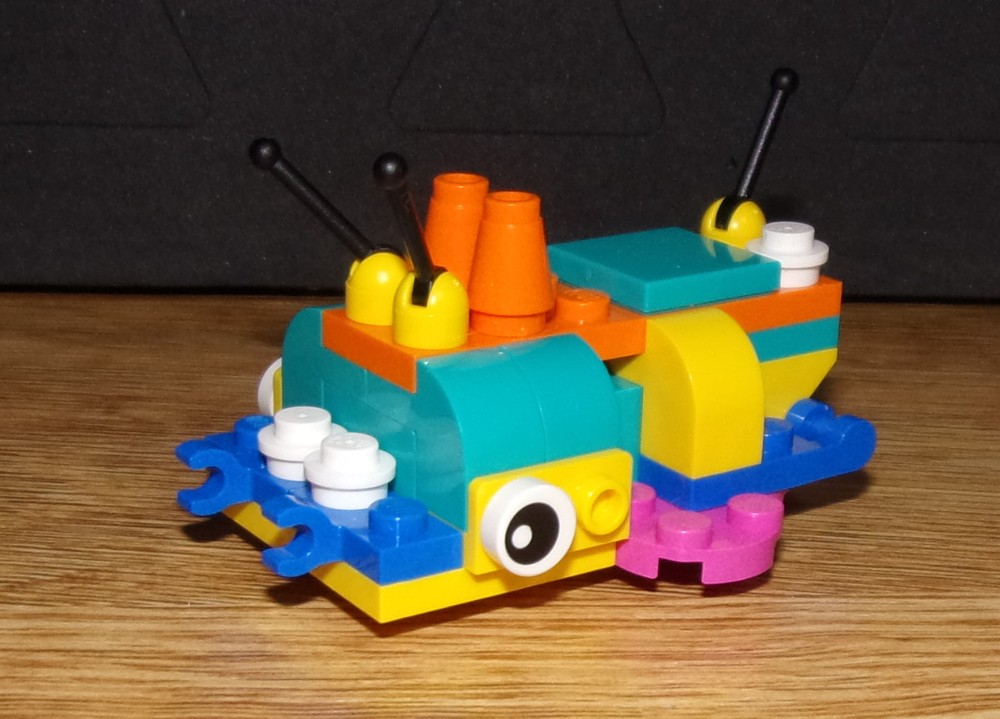 LEGO MOC 30563 - Angler Whale by JusTiCe8 | Rebrickable - Build with LEGO