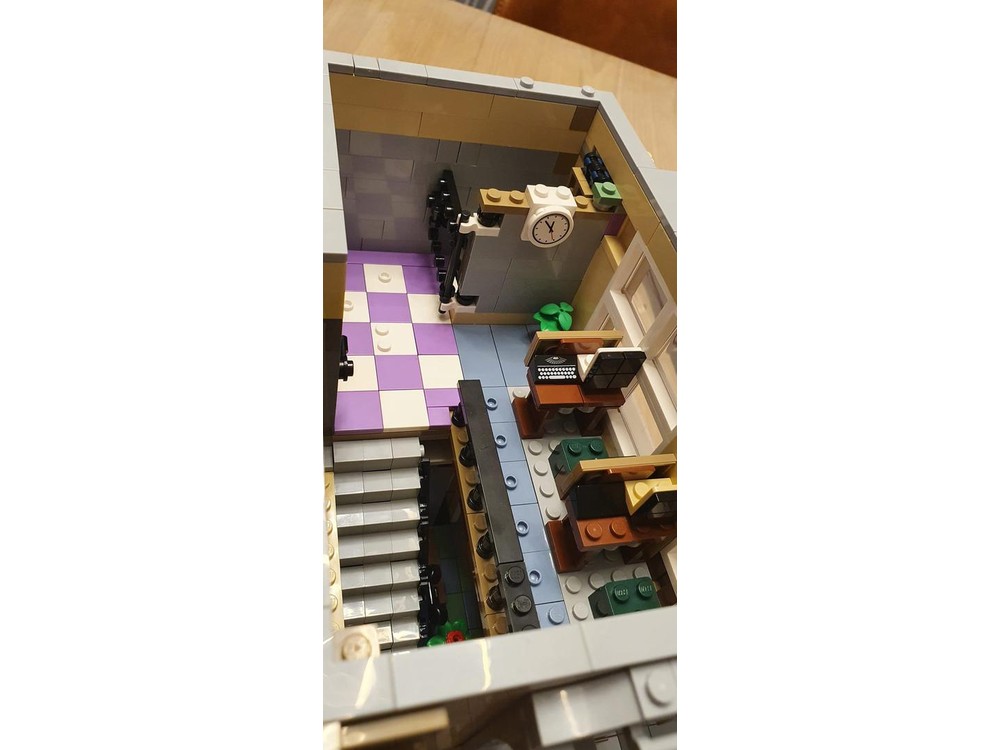 LEGO MOC Post Office - 10278 Police Station Alternate Build by Yanix ...