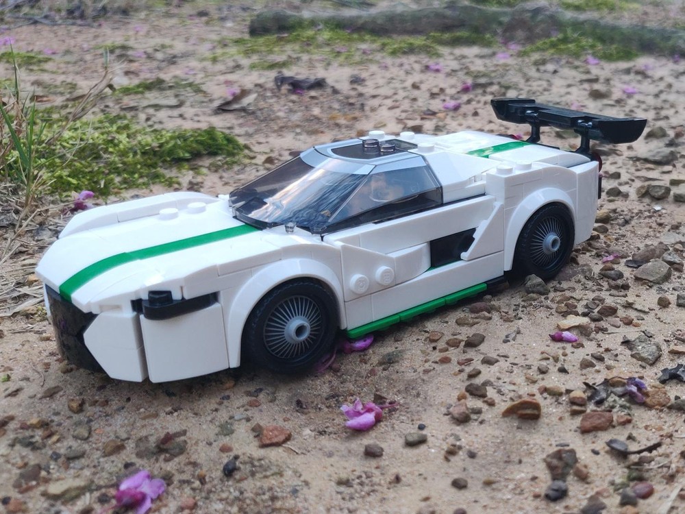 LEGO MOC Green Streak by legoguy08 | Rebrickable - Build with LEGO