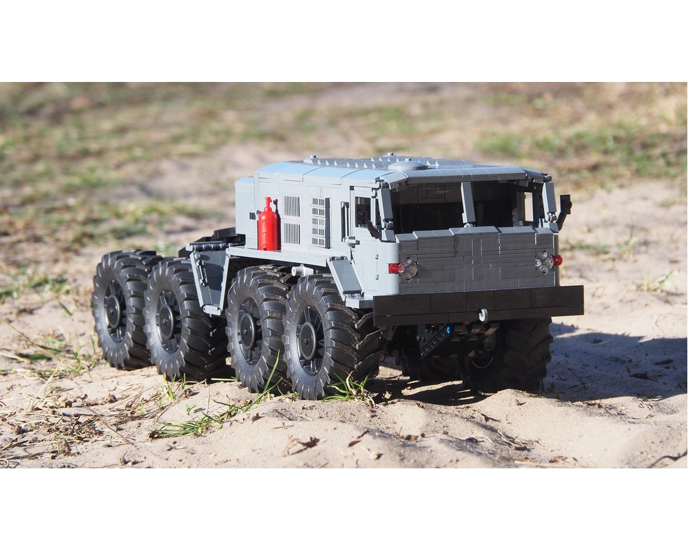 LEGO MOC MAZ 537 // Control+ version by noniusz | Rebrickable - Build ...