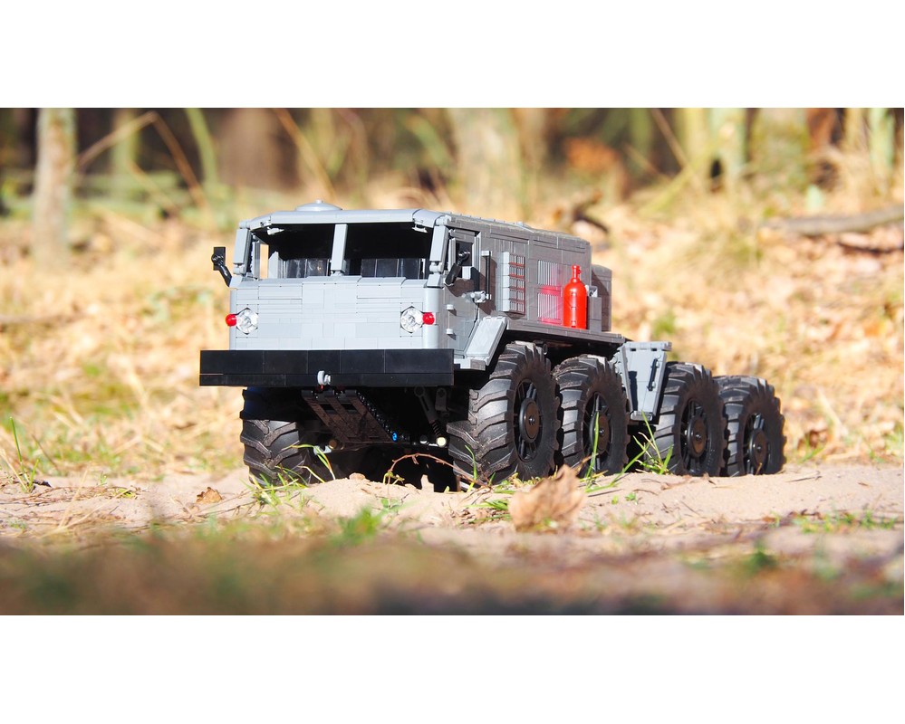 LEGO MOC MAZ 537 // Control+ version by noniusz | Rebrickable - Build ...