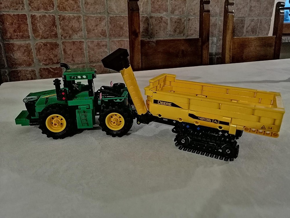 LEGO MOC Grain cart for JD 42136 by AC16 | Rebrickable - Build with LEGO