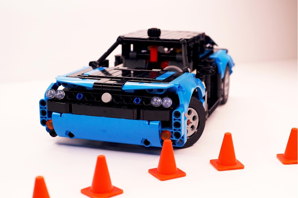 Lego Moc Drift Car By Thelegoman068 Rebrickable Build With Lego