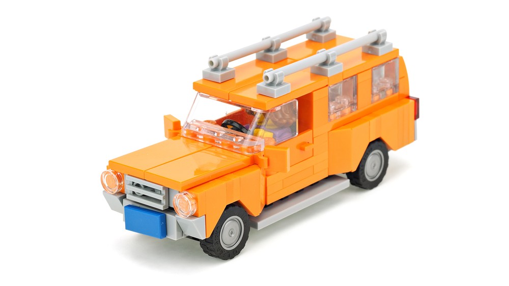 LEGO MOC Orange station wagon by De_Marco | Rebrickable - Build with LEGO