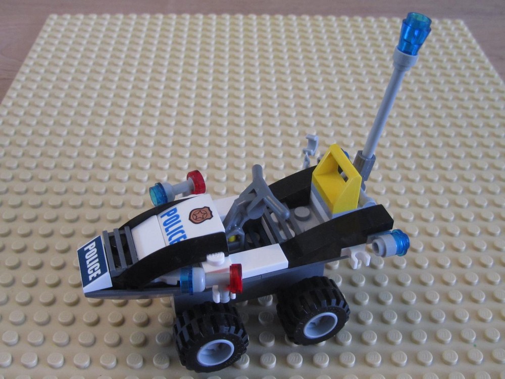 LEGO MOC Amphibious vehicle city police (combination of lego sets 60065 ...