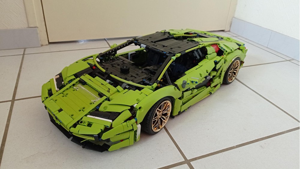 LEGO MOC Lamborghini Countach LPI 800 4 by Antoine11 | Rebrickable ...