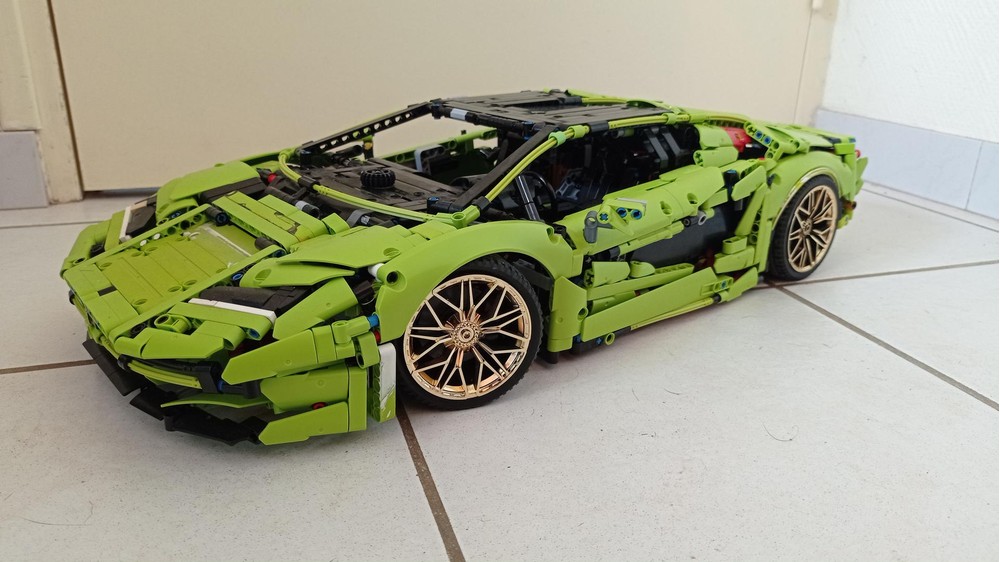 LEGO MOC Lamborghini Countach LPI 800 4 by Antoine11 | Rebrickable ...