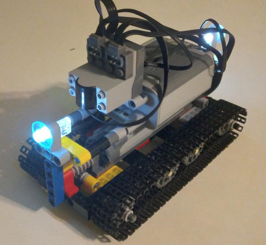 LEGO MOC Technic High Power RC Treaded Vehicle V1 by ...